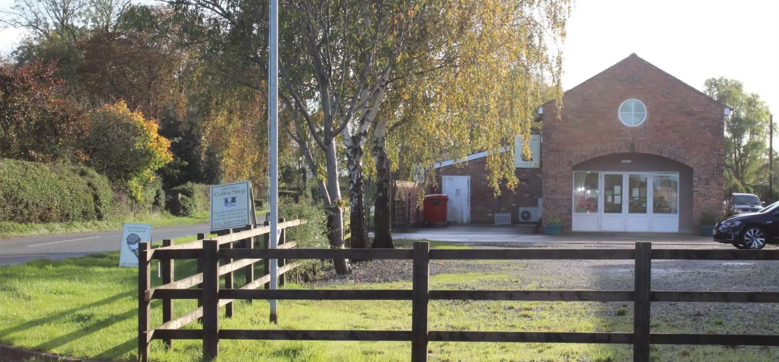 Manor Farm Caravan & Camping near Chester, Cheshire